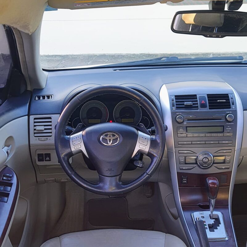 Toyota Corolla Altis